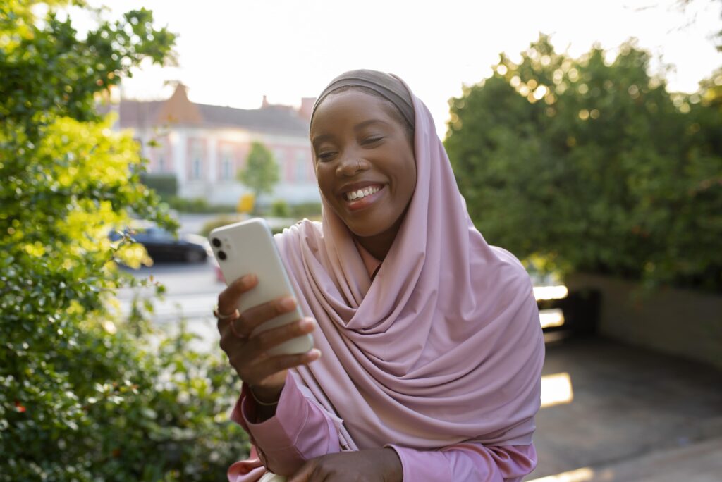 About Us – Asal Express